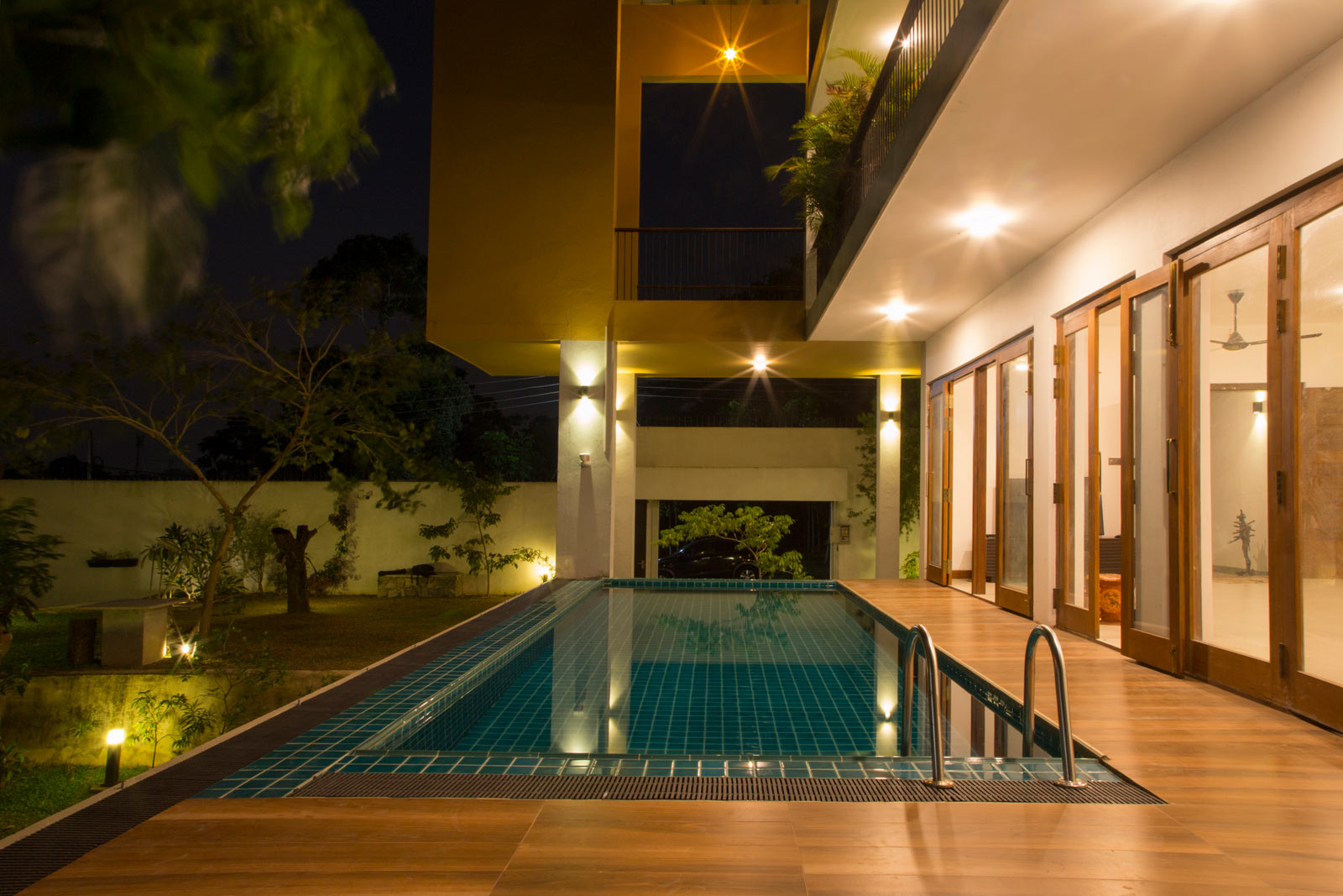 Tropical Stack | Dishna Thilanka Architects