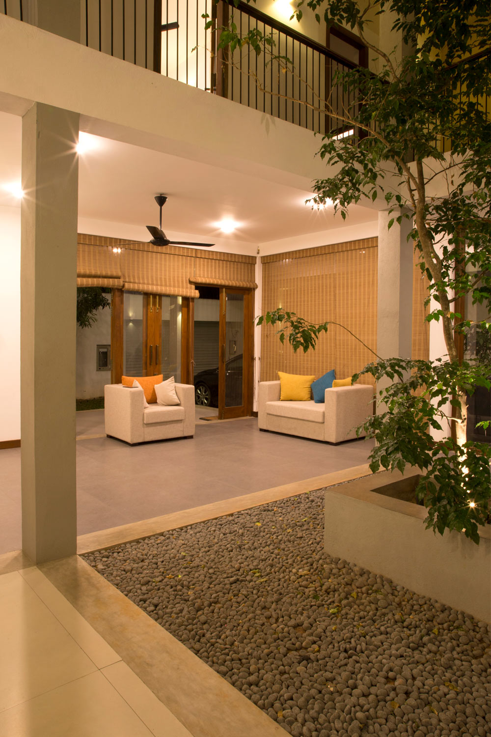 Tropical Stack | Dishna Thilanka Architects